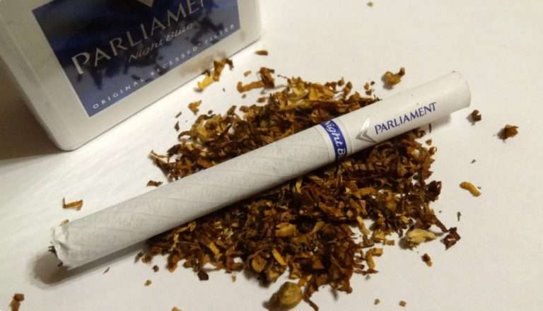 Parliament cigarette tasting. - CigsSpot
