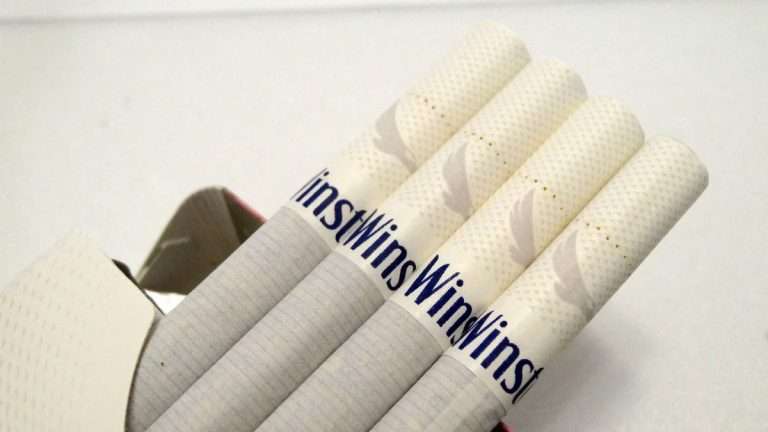 Market Review. Tasting Winston Silver Cigarettes - CigsSpot